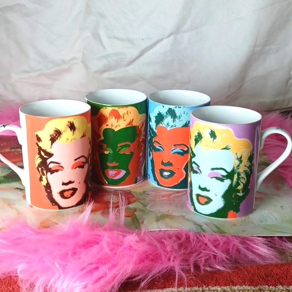 Kitchen | Marilyn Monroe 4 Mug Set By Andy Warhol Circa 1997w Free Book ...